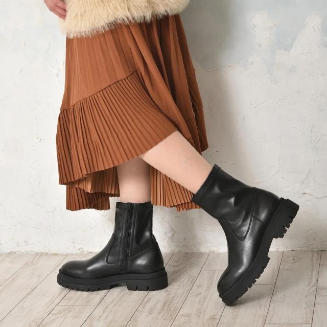 アルファ キュービック（ALPHA CUBIC）/【25秋冬新作】【本革】〔撥水〕トラックソール ストレッチ ショートブーツ