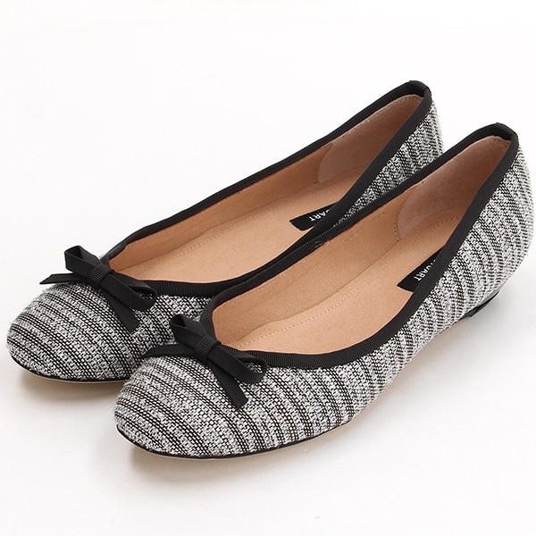 ジル スチュアート（JILL STUART）/リボンモチーフカッターパンプス