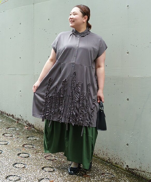 アズノゥアズオオラカ（AS KNOW AS olaca）/【大きいサイズ】フリル