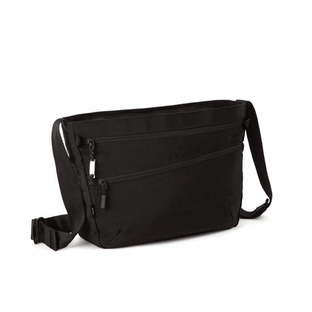 ace．（ace．）/ショルダーバッグ A4サイズ 軽量 撥水 ace． エース ファルテライト 17893