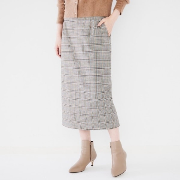 アンタイトル（UNTITLED）/【後ろウエストゴムストレッチ性日本製】チェックナロースカート