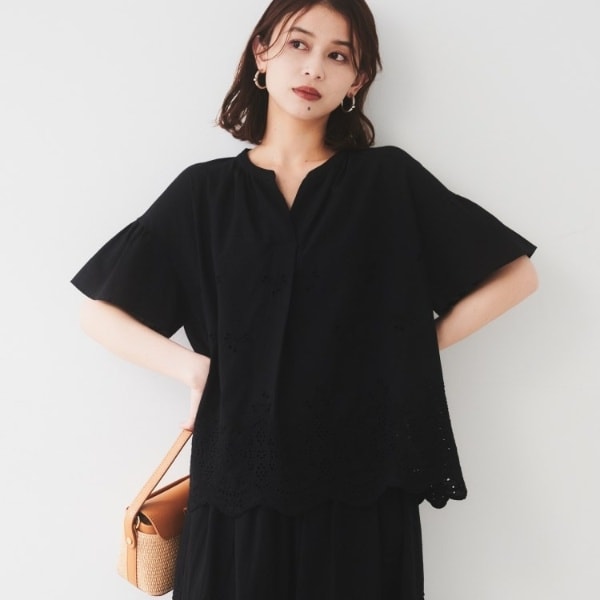 アンタイトル（UNTITLED）/【セットアップ可コットン100】スカラップ刺繍ブラウス