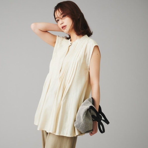 アンタイトル（UNTITLED）/【CHIGON】タックフレア フレンチブラウス