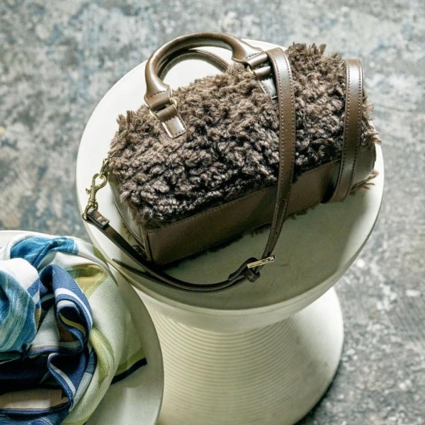 アンタイトル（UNTITLED）/【2Wayトレンド】フェイクファーボストンバッグ