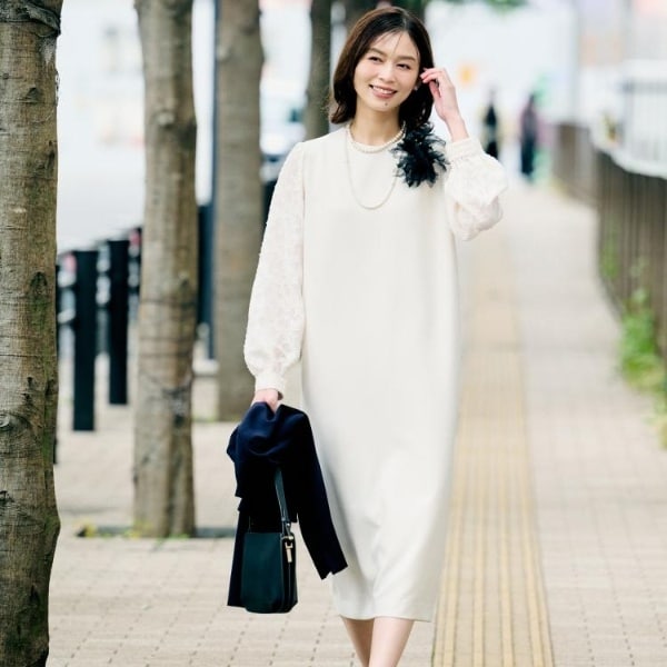 【NEW】アンタイトル（UNTITLED）/カットジャカードスリーブ ワンピース