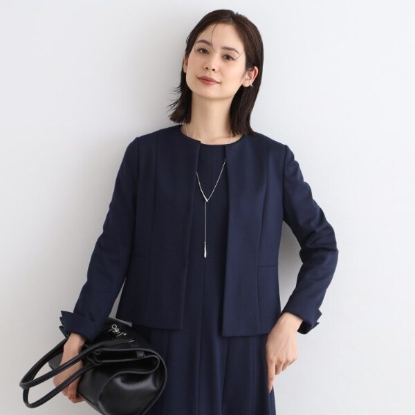 インディヴィ（INDIVI）/【定番スーツ／ジャージ素材】ウエスト切り替えノーカラージャケット