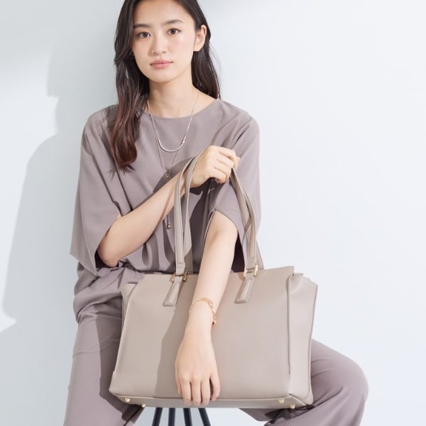 インディヴィ（INDIVI）/【収納力◎／A4サイズ対応】シゴデキバッグ