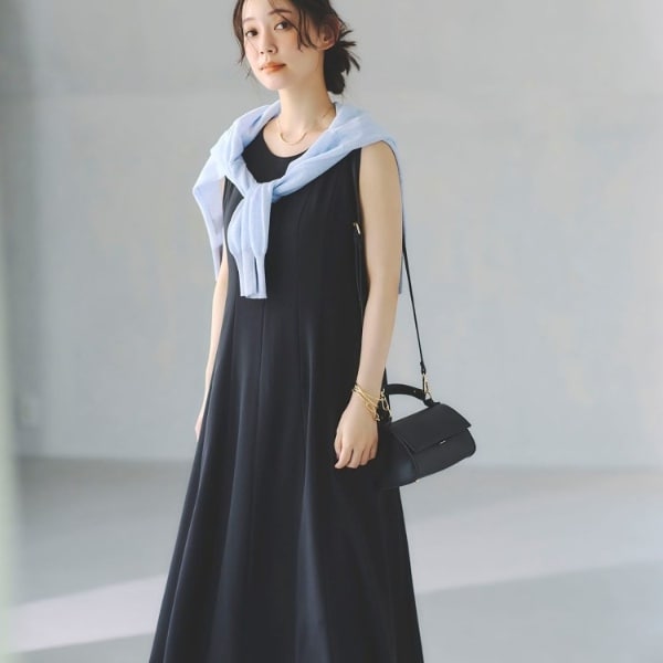 インディヴィ（INDIVI）/【美シルエット】ノースリーブワンピース