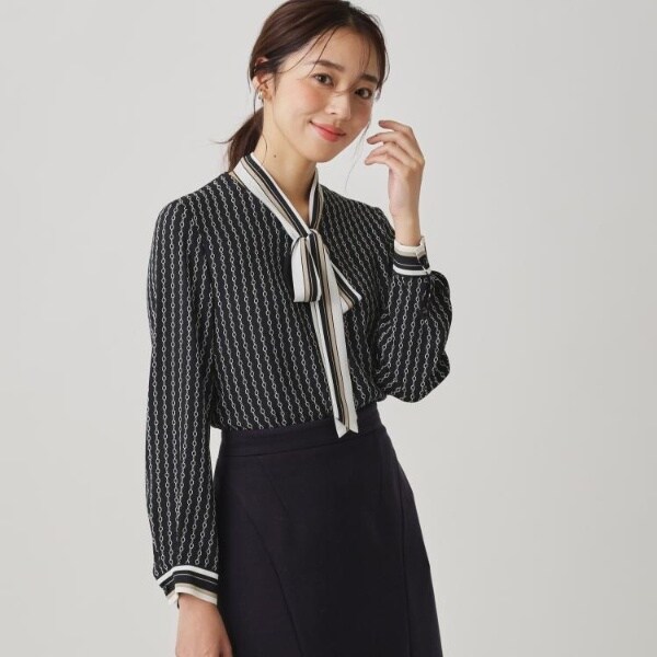 クード シャンス（COUP DE CHANCE）/【手洗い可／日本製】チェーン柄ブラウス