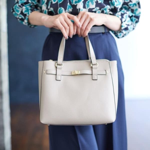 リフレクト（Reflect）/【たっぷり収納！／通勤におすすめ】’25秋冬毎日ミディアムバッグ