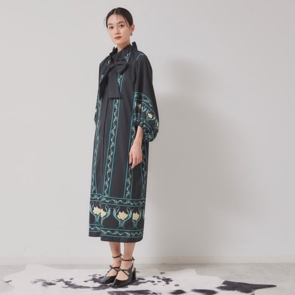 スーナウーナ（SunaUna）/【スタンドフリル＆リボン】オリエンタルパネルワンピース