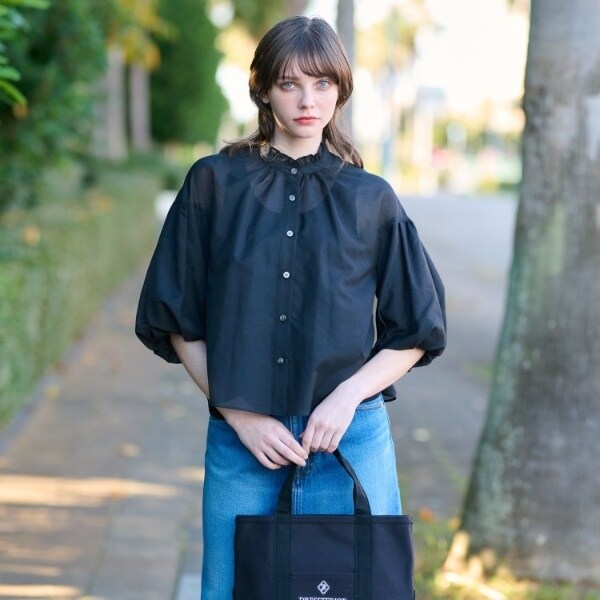 ドレステリア（DRESSTERIOR）/【洗える】スタンドフリルボリュームスリーブブラウス