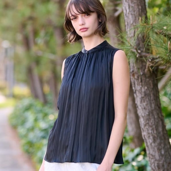 ドレステリア（DRESSTERIOR）/【洗えるきれいめ】プリーツサテンブラウス