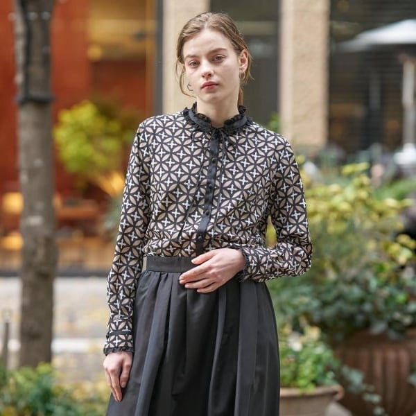 ドレステリア（DRESSTERIOR）/【モデル美香×DRESSTERIOR】コラボレーション オーバーラップサークルブラウス