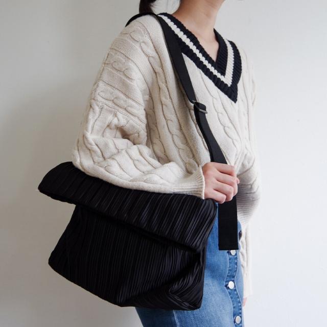 シュークローゼットセレクト（SHOE CLOSET SELECT）/BLUEORB ブルーオーブ【3009】フラップショルダーバッグ プリーツバッグ