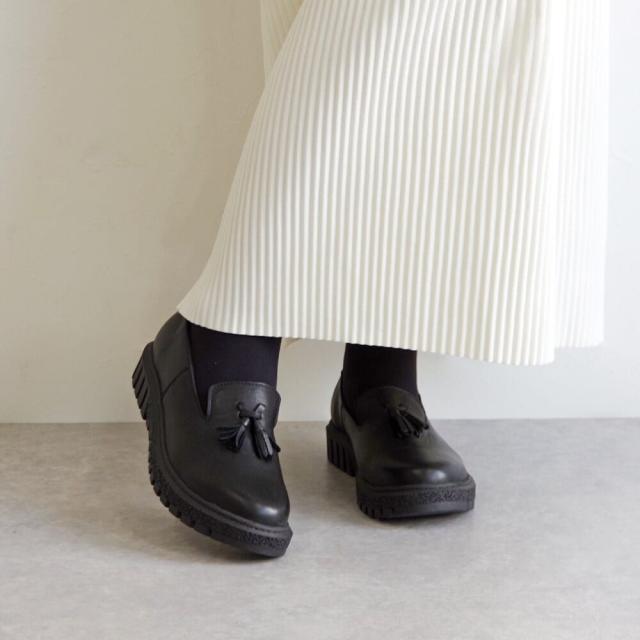 シュークローゼットセレクト（SHOE CLOSET SELECT）/BUENO （ブエノ） / 本革 タッセルローファー D0702 ボリュームソール 厚底