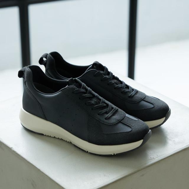 アキュアーズ（AcureZ）/25秋冬新作 カジュアルスニーカー「母趾にやさしいスニーカー」