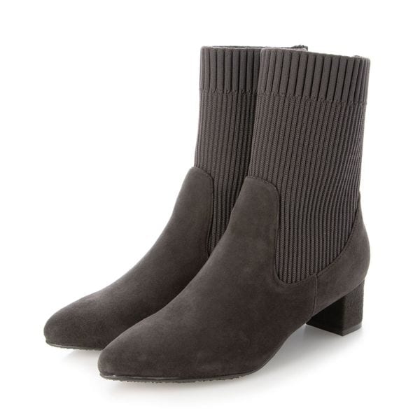 リズ・ラフィーネ（Riz raffinee）/ポインテッドニットブーツ