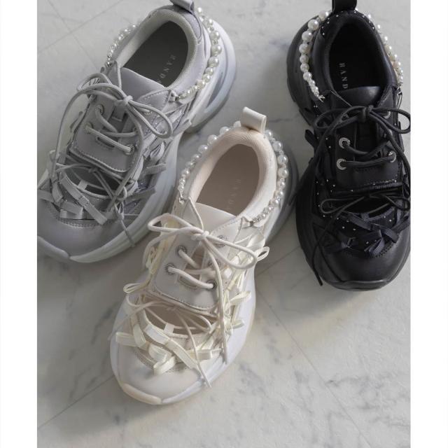 ランダ（RANDA）/【22．5−25．5】2WAY ミニリボンシアースニーカー