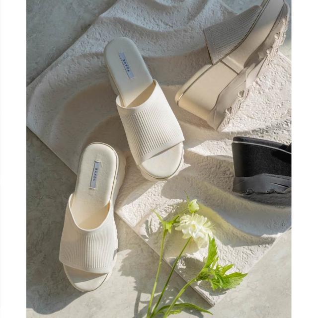 ランダ（RANDA）/【22．5−25．5】【SUSTAINABLE】ニットミュールウェッジサンダル