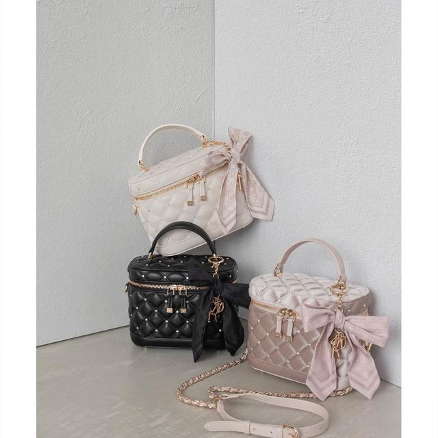 ランダ（RANDA）/＜25秋冬新作＞2WAY リボンチャームキルティングバニティバッグ