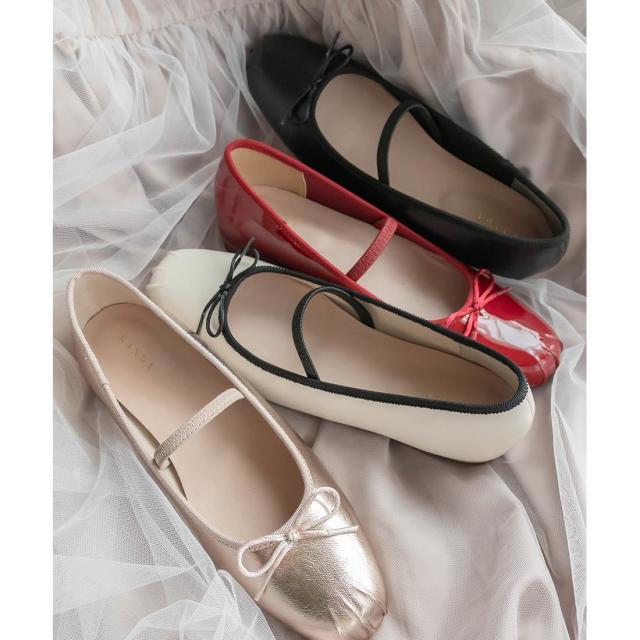 ランダ（RANDA）/＜25秋冬新作＞【22．5−25．5】ギャザーデザインバレエシューズ