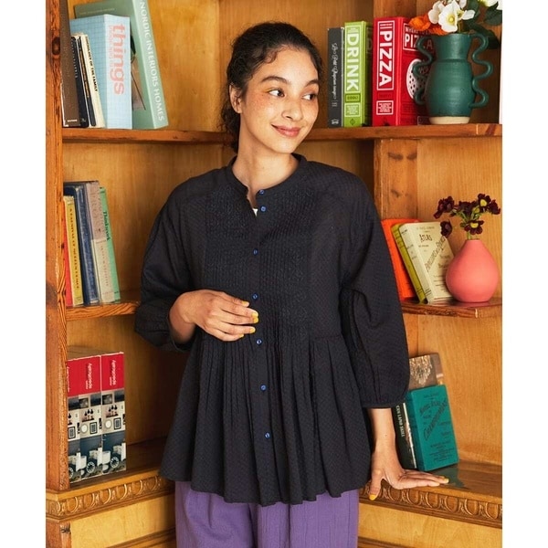 ホコモモラ（JOCOMOMOLA）/Asistencia a la planta ブロックプリントブラウス