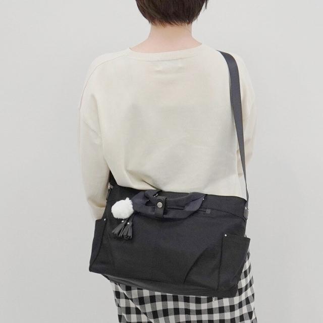 カナナコレクション（Kanana collection）/ショルダーバッグ トートバッグ 軽量 カナナプロジェクト タッセル 68873