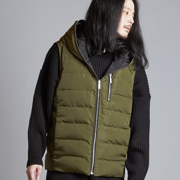 ノーアイディー（NO ID．）/リバーシブルパデッドベスト