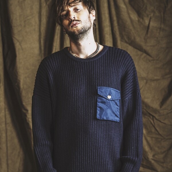 ノーアイディー（NO ID．）/コマンドセーターBIG−PO(プルオーバー)