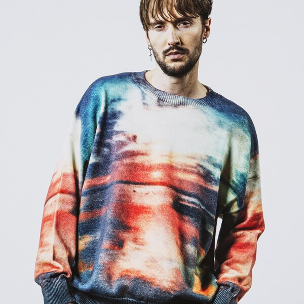 ノーアイディー（NO ID．）/SunriseプリントニットBIG−PO（プルオーバー)