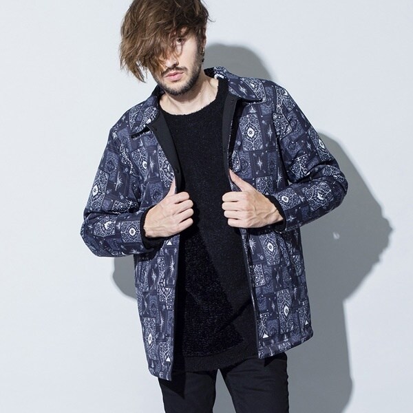 ノーアイディー（NO ID．）/トランププリントリバーシブルコーチJKT