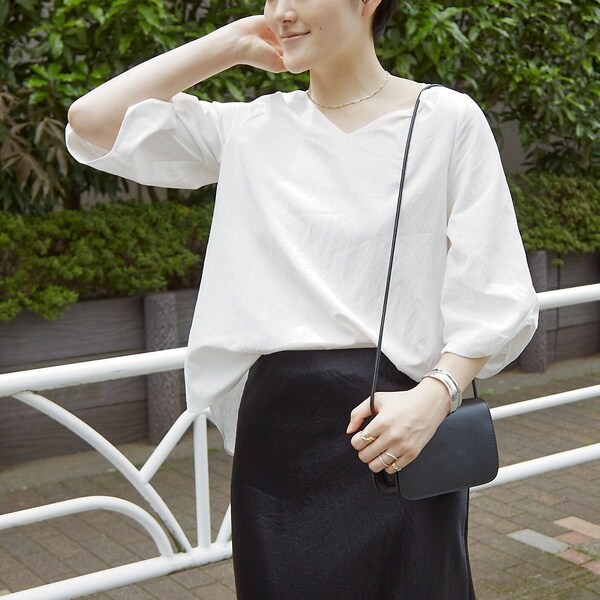 ルージュ・ヴィフ ラクレ（Rouge vif la cle）/袖タックブラウス