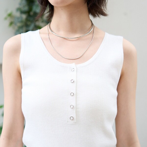 ルージュ・ヴィフ ラクレ（Rouge vif la cle）/ヘンリーネックニット