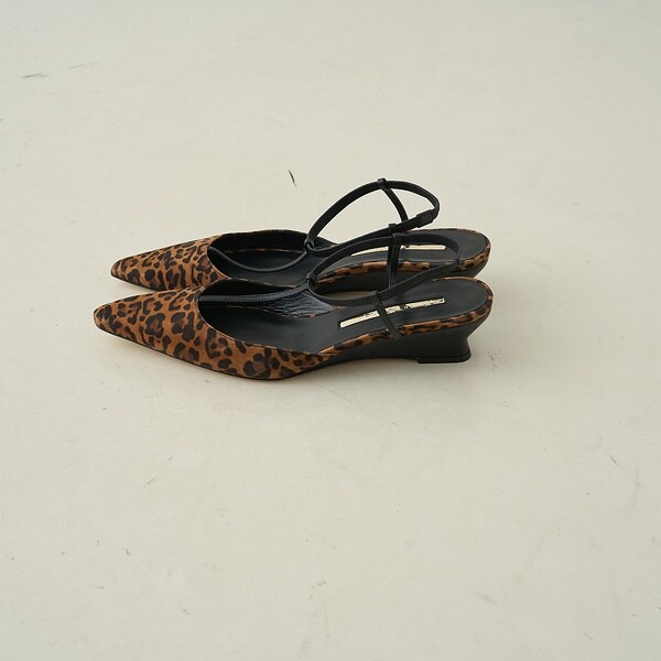 ルージュ・ヴィフ ラクレ（Rouge vif la cle）/【BRENTELLA