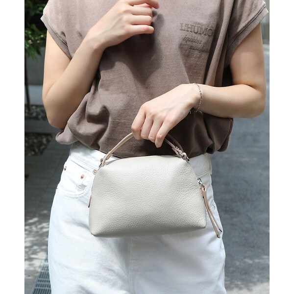 サンローラン ショルダーバッグ レザー 581700-0520 ブラック