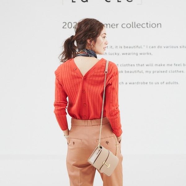 ルージュ・ヴィフ ラクレ（Rouge vif la cle）/ボタンVニット