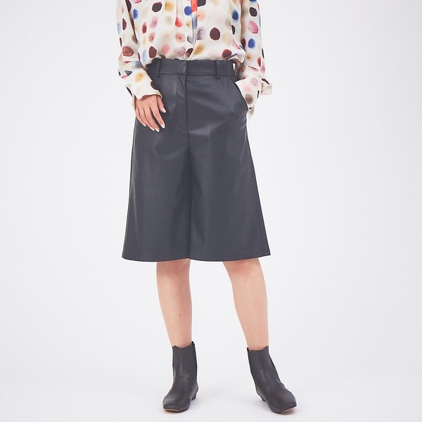 カリテ（qualite）/エコレザーハーフパンツ