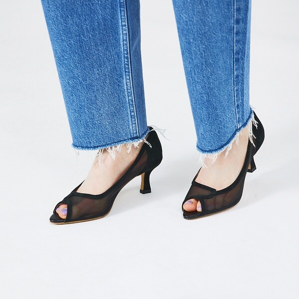 オゥ バニスター（Au BANNISTER）/オープントゥチュールパンプス