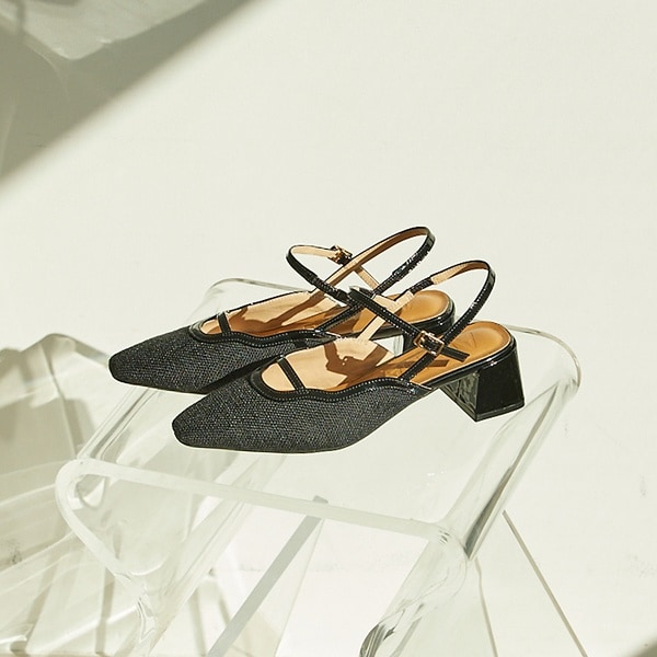 オゥ バニスター（Au BANNISTER）/バックストラップサンダル