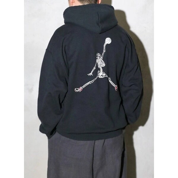 アバハウス（ABAHOUSE）/【THRIFTY LOOK 】JUMP SKULL PULL HOODIE/パー