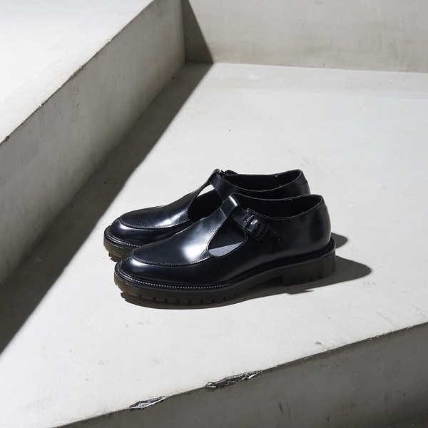 アルフレッド・バニスター（alfredoBANNISTER）/【E．E．S】Uストラップシューズ