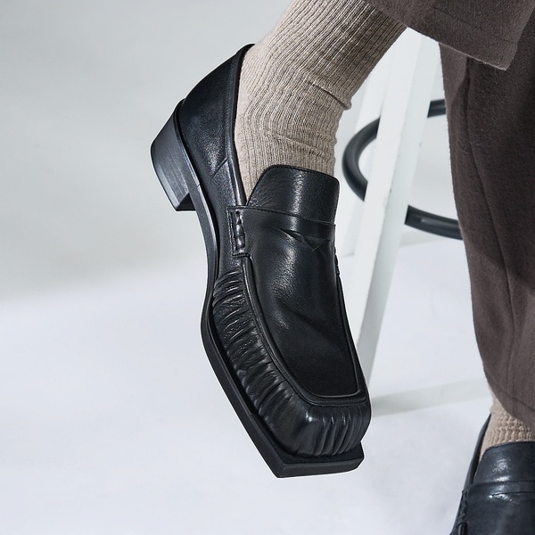 アルフレッド・バニスター（alfredoBANNISTER）/オブリークトゥ ギャザー ローファー