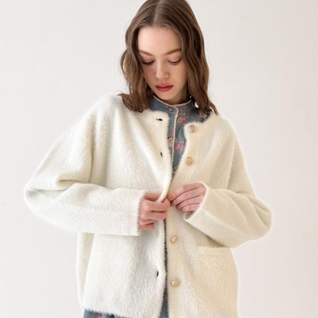 フィント（FINT）/【ふわふわカーデ/洗える】ゴールド釦コクーンシャギーニットカーディガン