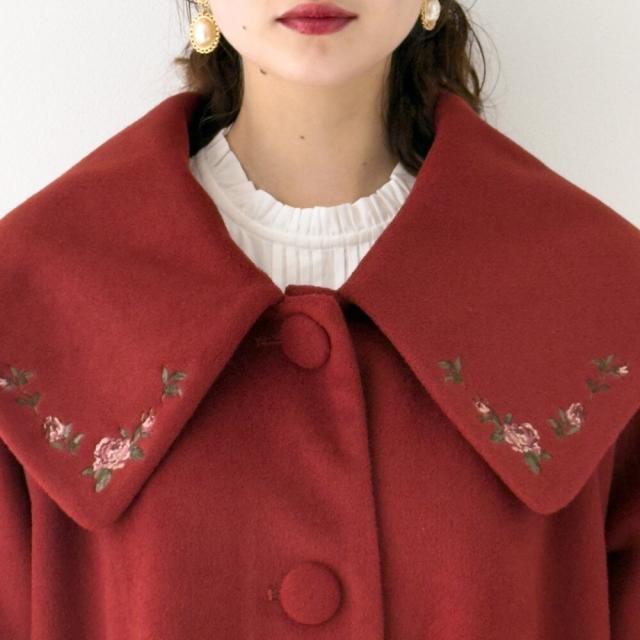 アンアナザーアンジェラス（an another angelus）/【上品/ゆったりシルエット】ローズ刺繍ビッグカラーオーバーコート