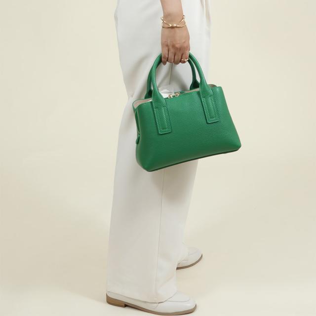 ベース（BASE）/【本革】 【イタリア製】 2WAY レディースハンドバッグ（M）