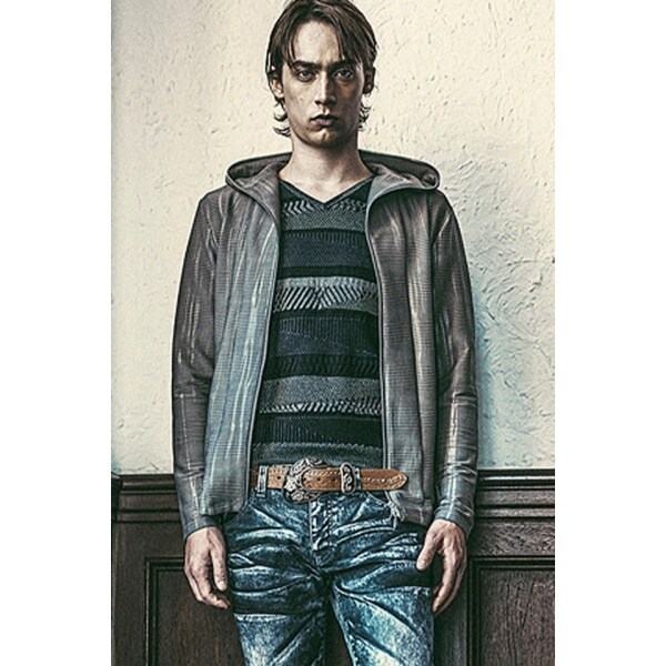 トルネードマート（TORNADO MART）/TORNADO MART∴ソーンエンボスランダムリップルフーディ