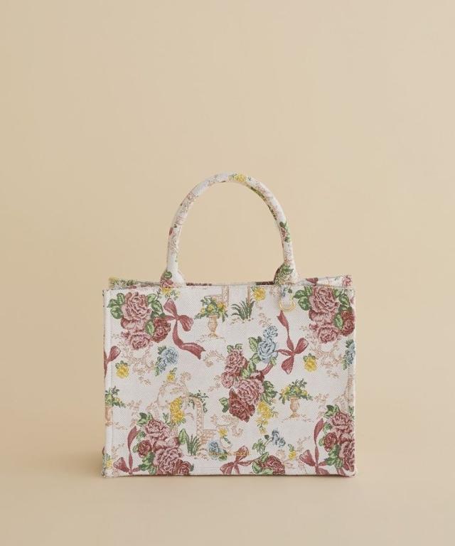 【NEW】メゾン ド フルール（Maison de FLEUR）/フラワーガーデン柄ゴブランスクエアトートバッグ