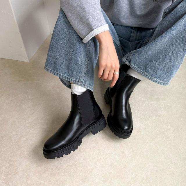 フレディエミュ（fredy emue）/【ENESS/ エネス】サイドゴアショートブーツ