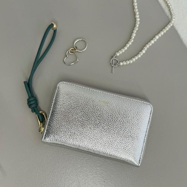 フレディエミュ（fredy emue）/【WEB限定】【BEAURE/ビュレ】レザーストラップウォレット L